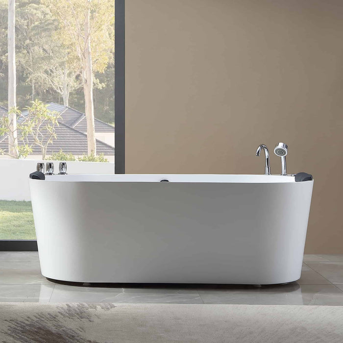 Small Bathroom Oasis: Freestanding Whirlpool Tubs | Empava 59AIS06