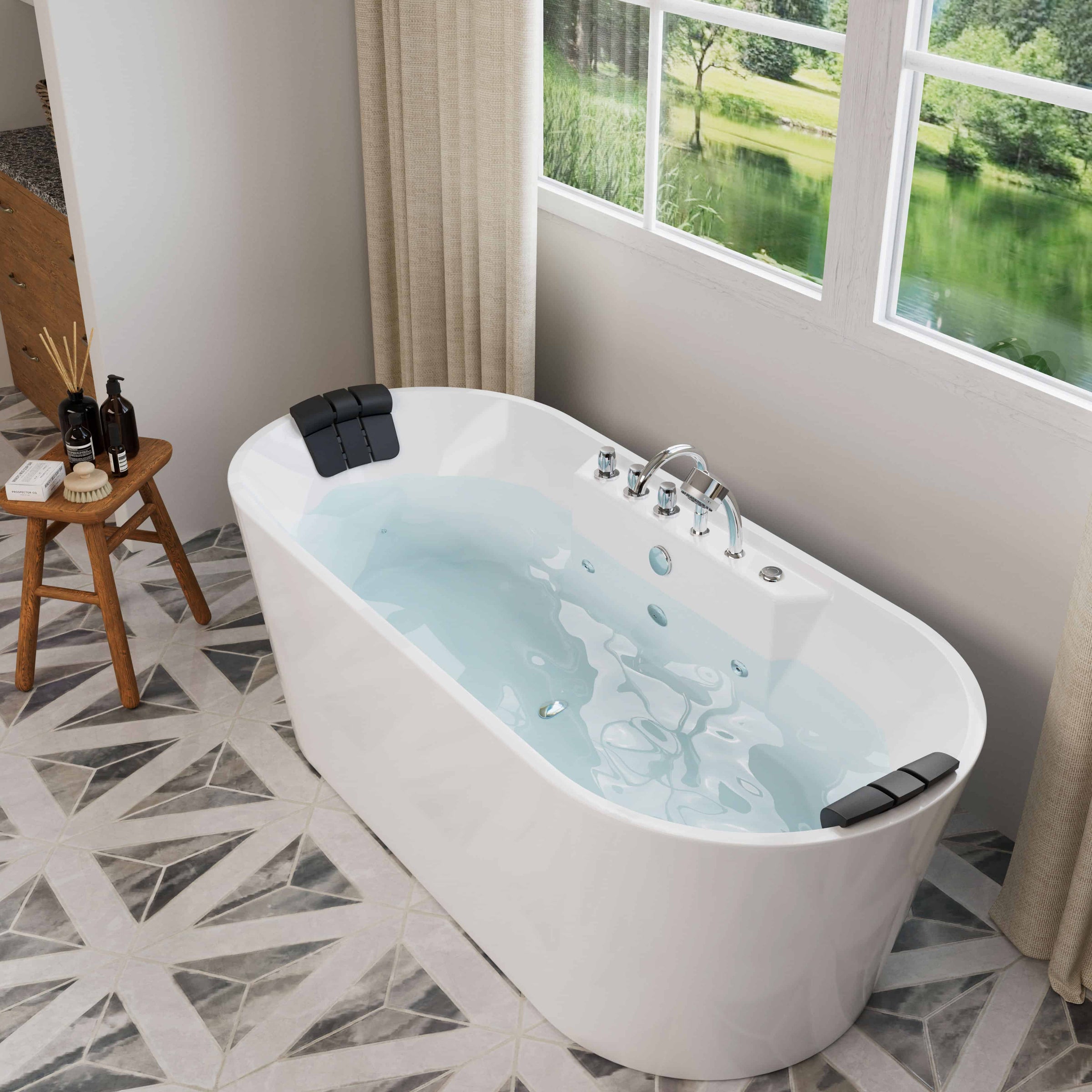 Whirlpool Jet Tub for a Spa-Like Escape | Empava 67AIS01